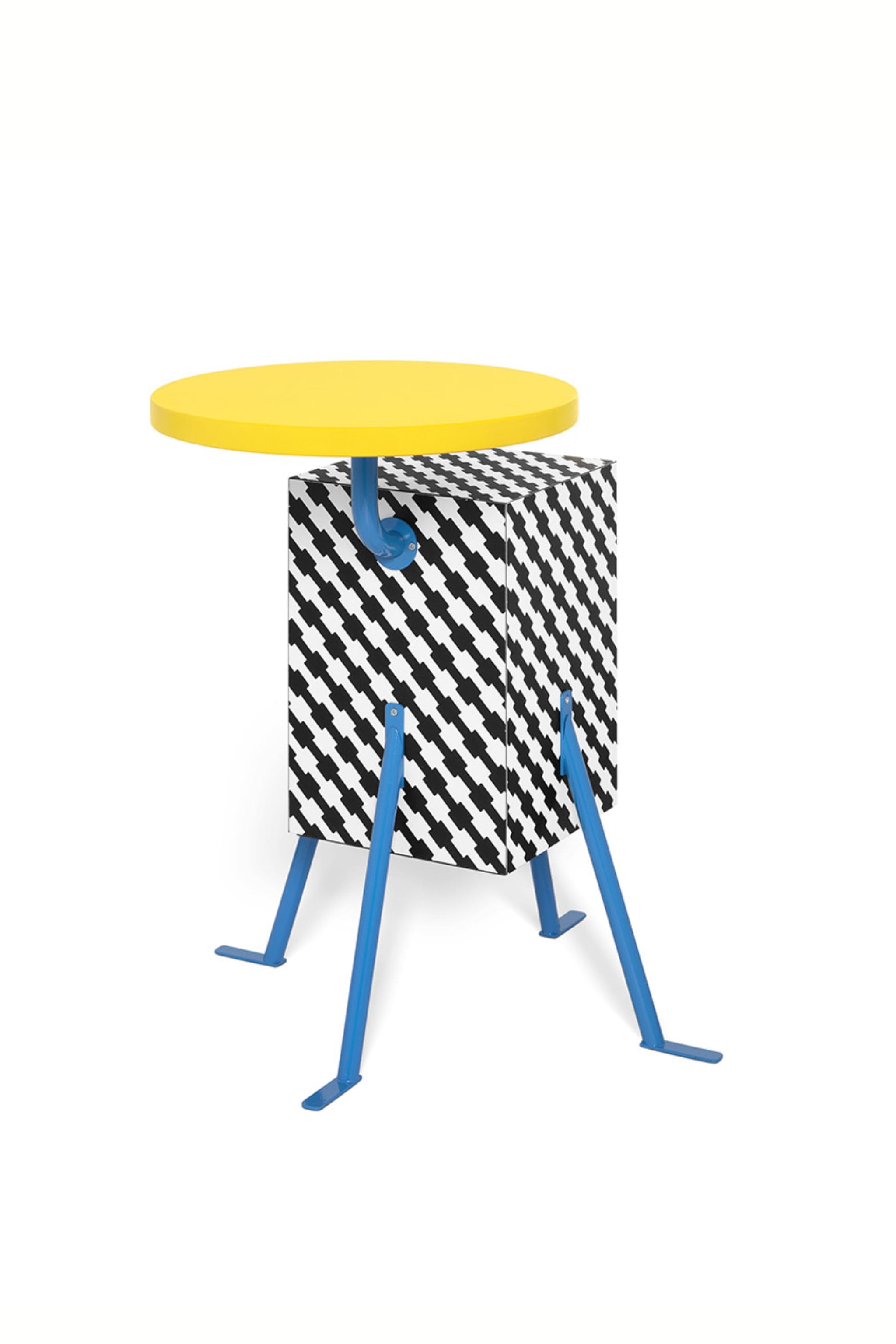 Memphis Milano Kristall by Michele De Lucchi | Bonne Choice