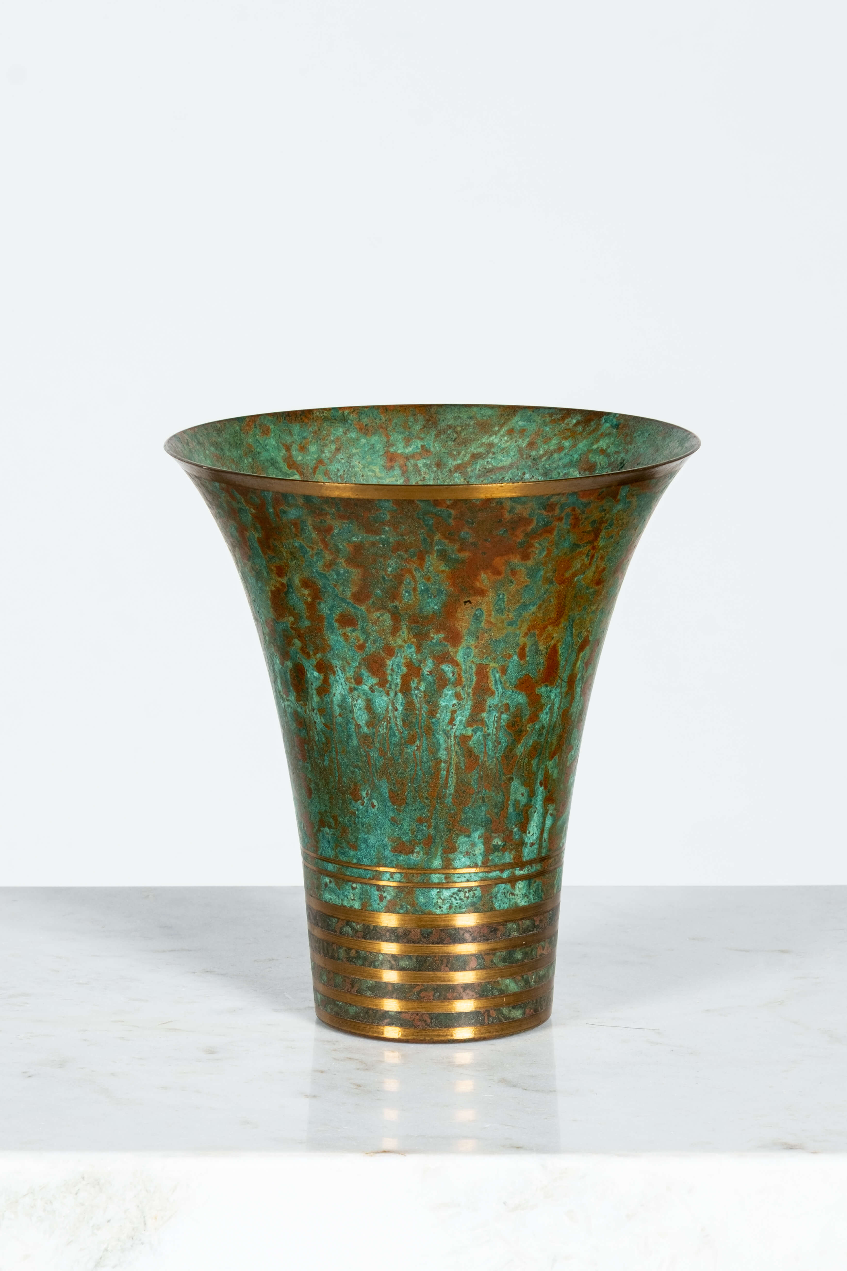 Bronze Vessel with Stripe Detail – Bonne Choice