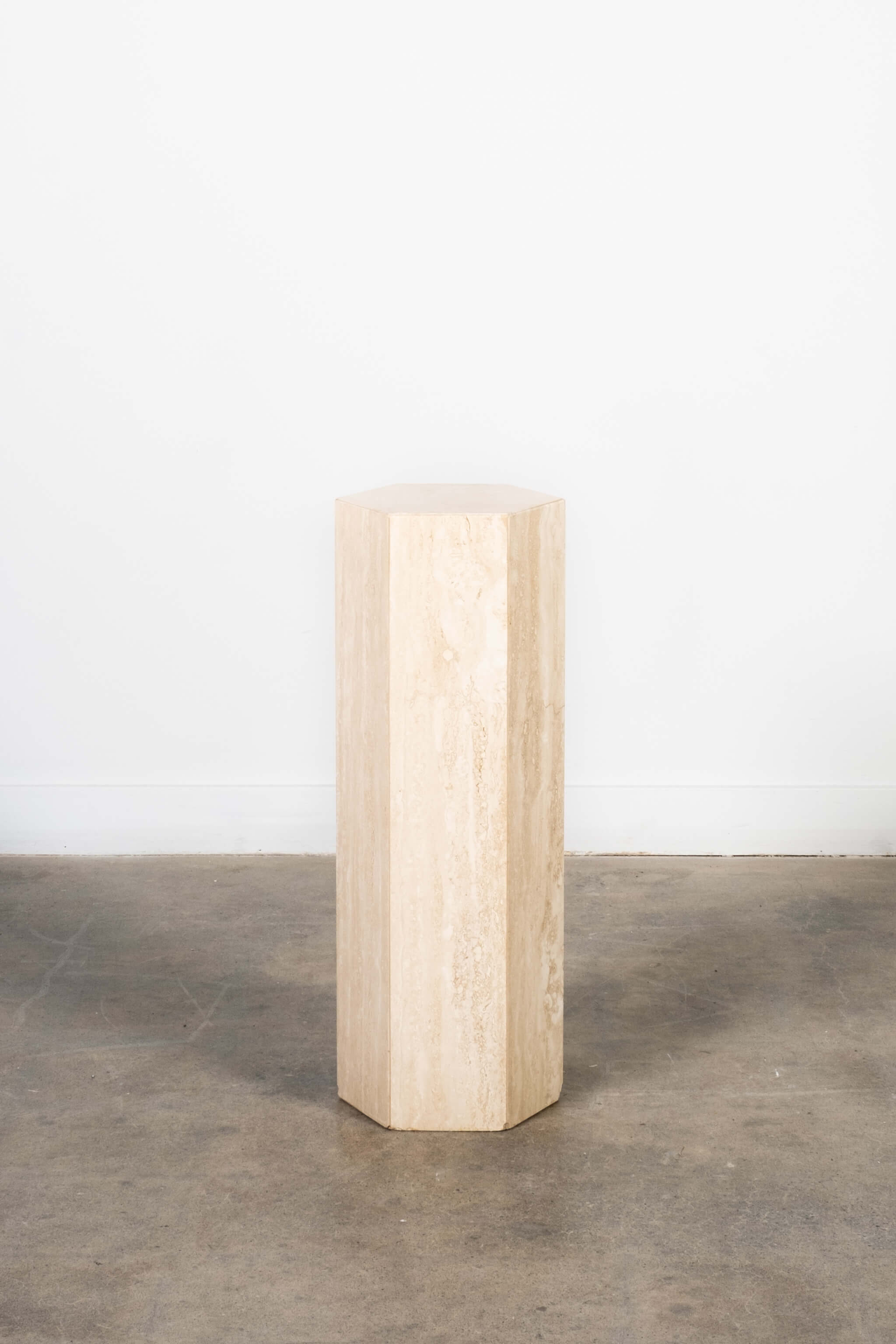 Hexagonal Travertine Plinth | Bonne Choice