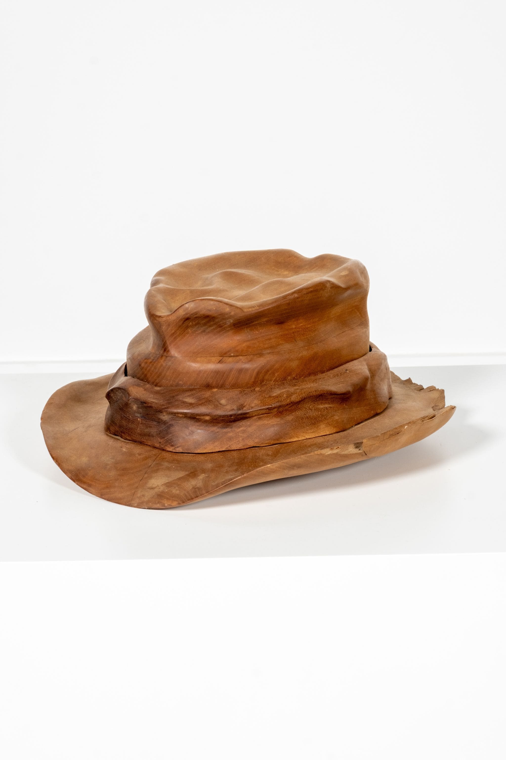Vintage Carved Wood Hat | Bonne Choice